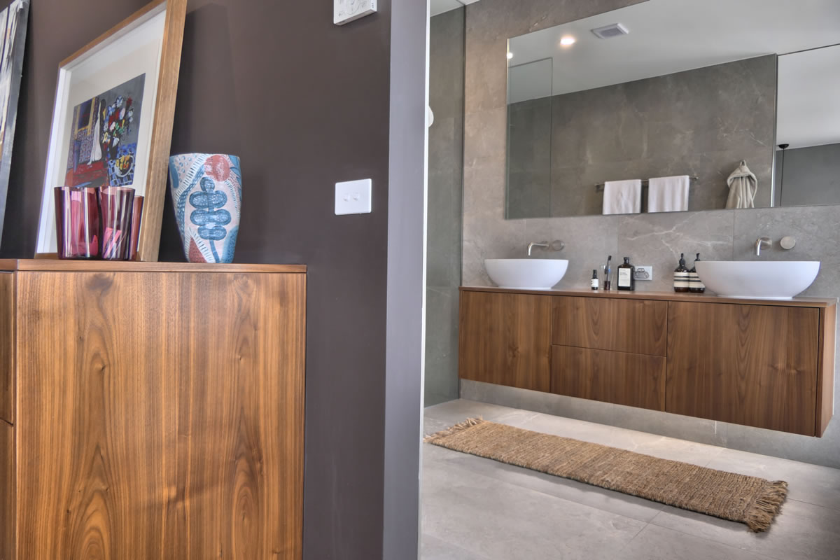 ACE Mt Franklin - Genesis FX