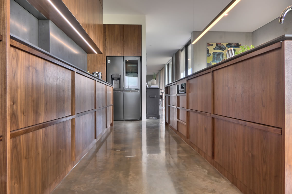 ACE Mt Franklin - Genesis FX